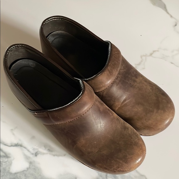 Dansko | Shoes | Mens Brown Leather Shoes | Poshmark